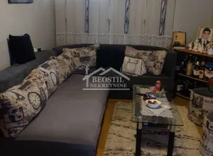 Prodaja Vila - Stara Pazova, Golubinci