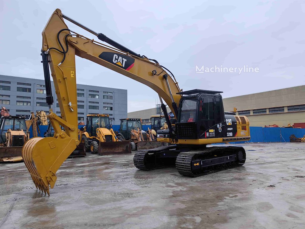 Caterpillar 320D bager guseničar