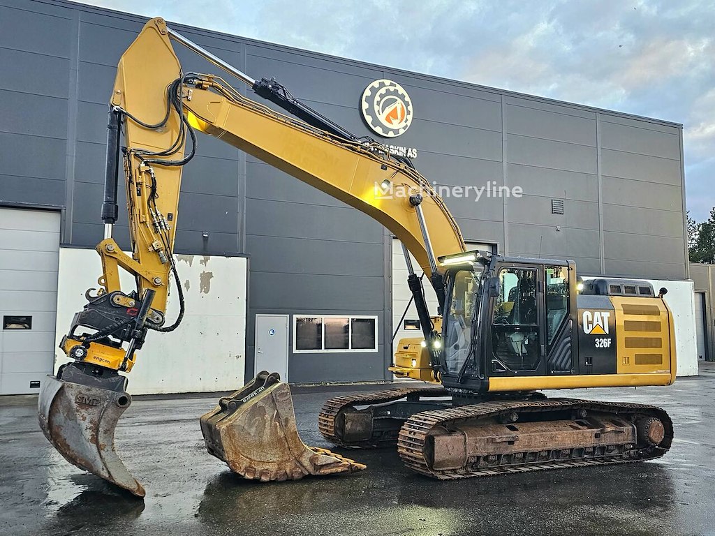 Caterpillar 326FL bager guseničar