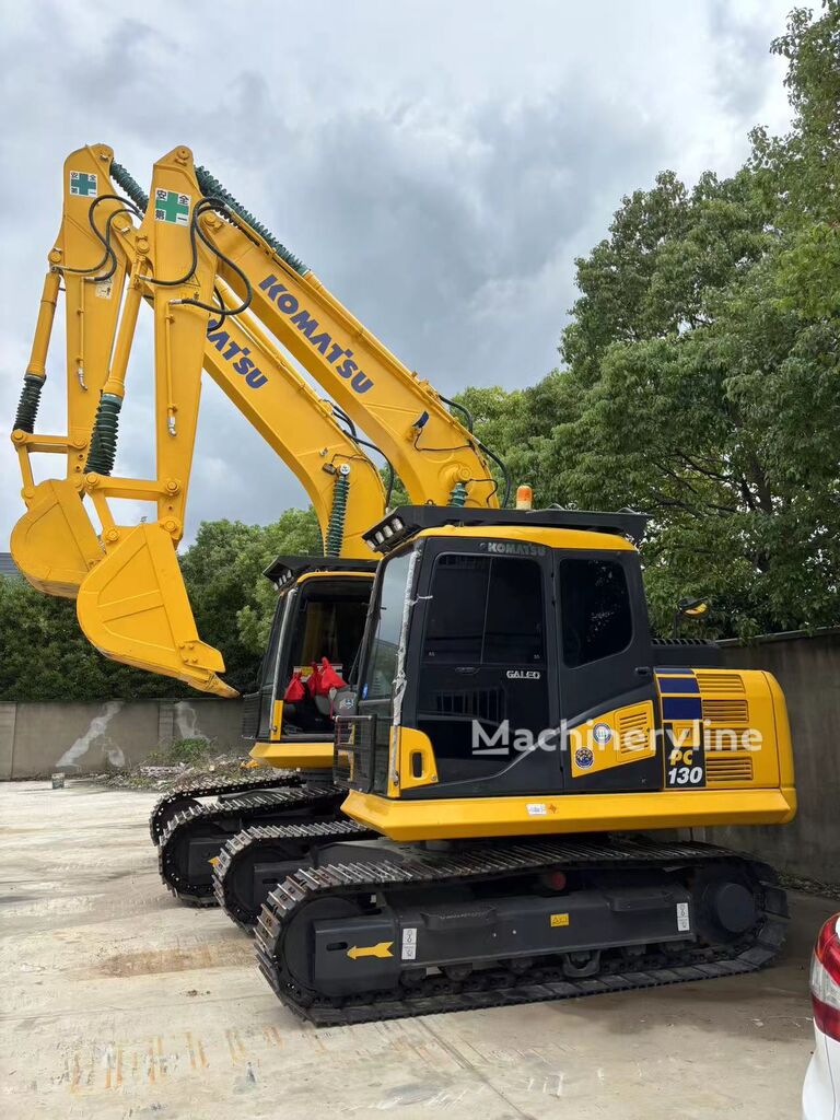 Komatsu PC130-7 bager guseničar