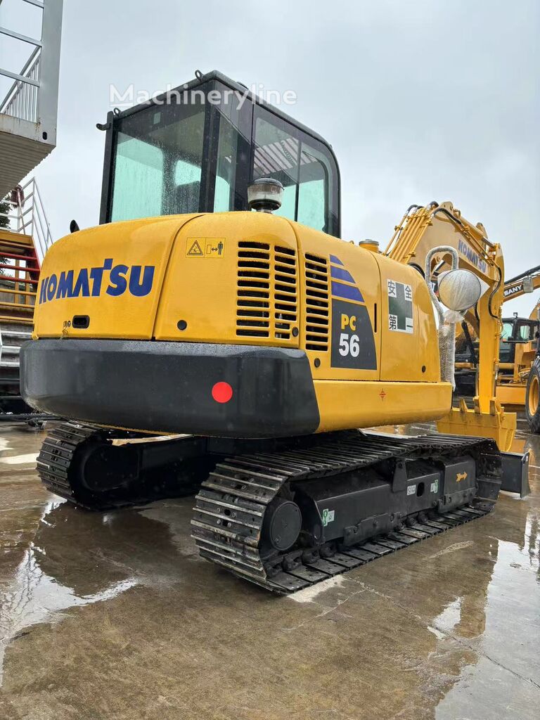 Komatsu PC56-7 bager guseničar