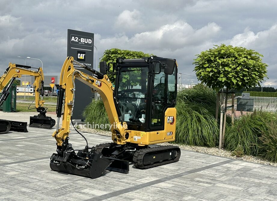 Novi Caterpillar 301.8 mini bager