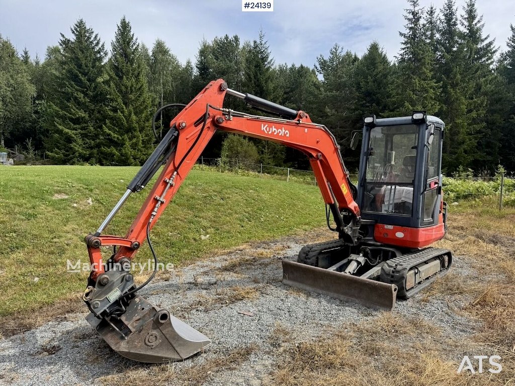 Kubota KX101 Minigraver med 2 skuffer mini bager