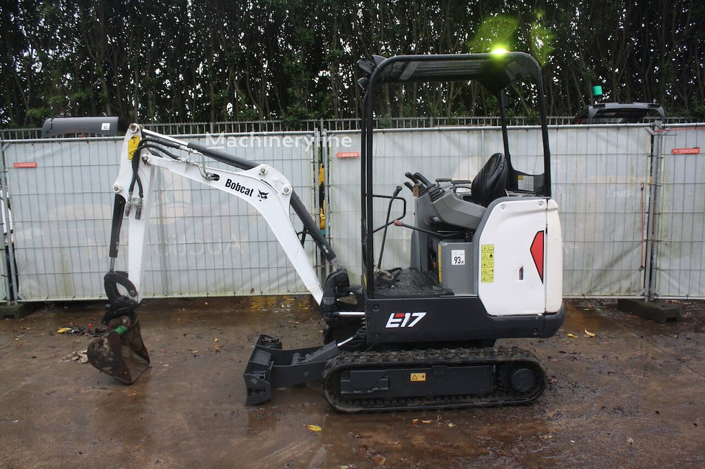 Prodaje se Bobcat E17 mini bager na aukciji