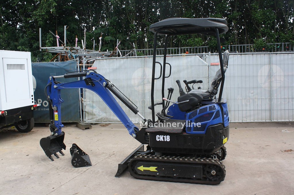 Prodaje se Crawler CK 18 mini bager na aukciji
