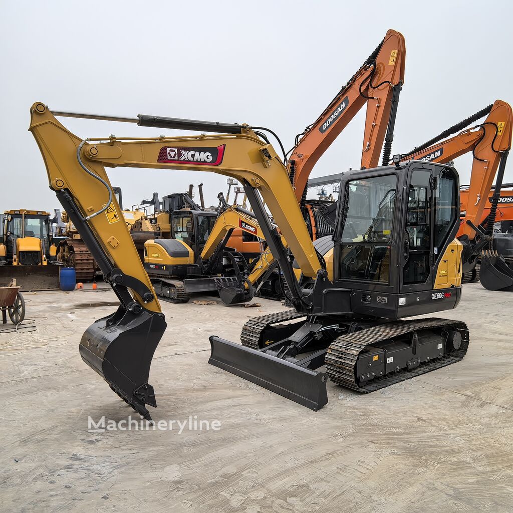 Novi XCMG XE60G mini bager