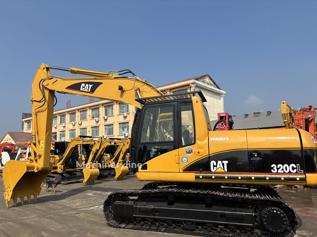 Caterpillar 320CL bager guseničar