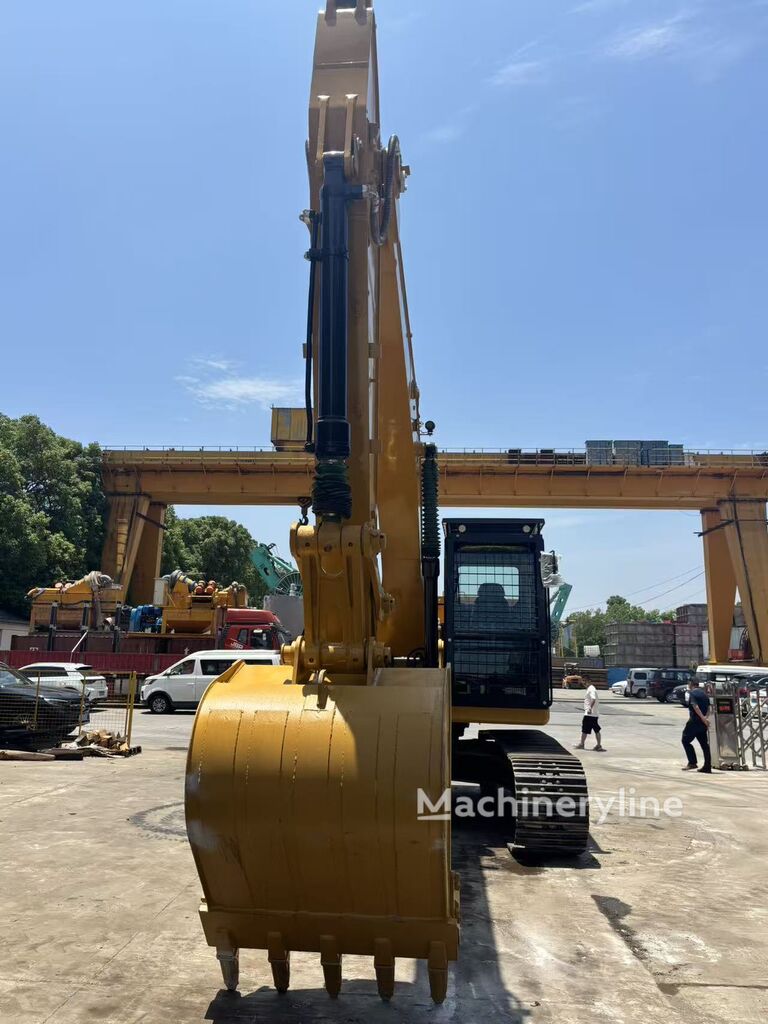 Caterpillar 323 bager guseničar