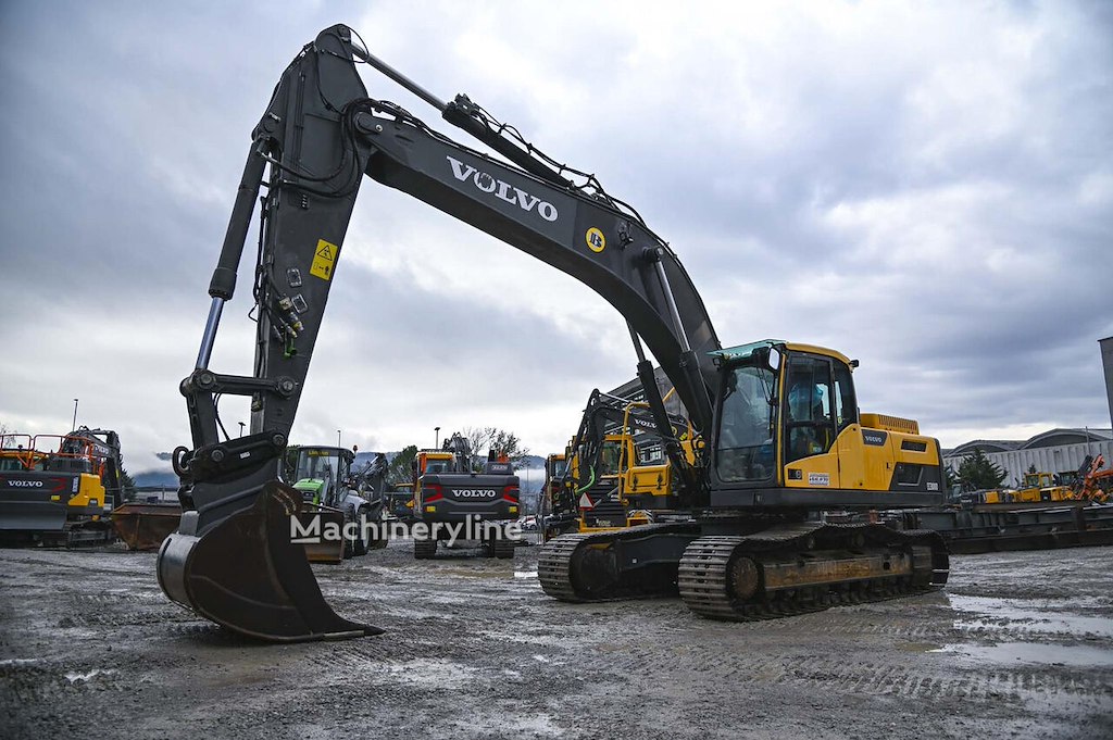 Volvo EC300DNL bager guseničar