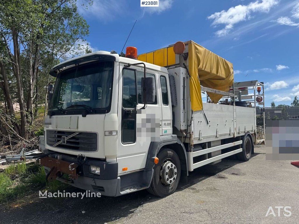 Volvo FL6 Veimerkingsbil - Hiab kran mašina za obeležavanje puteva