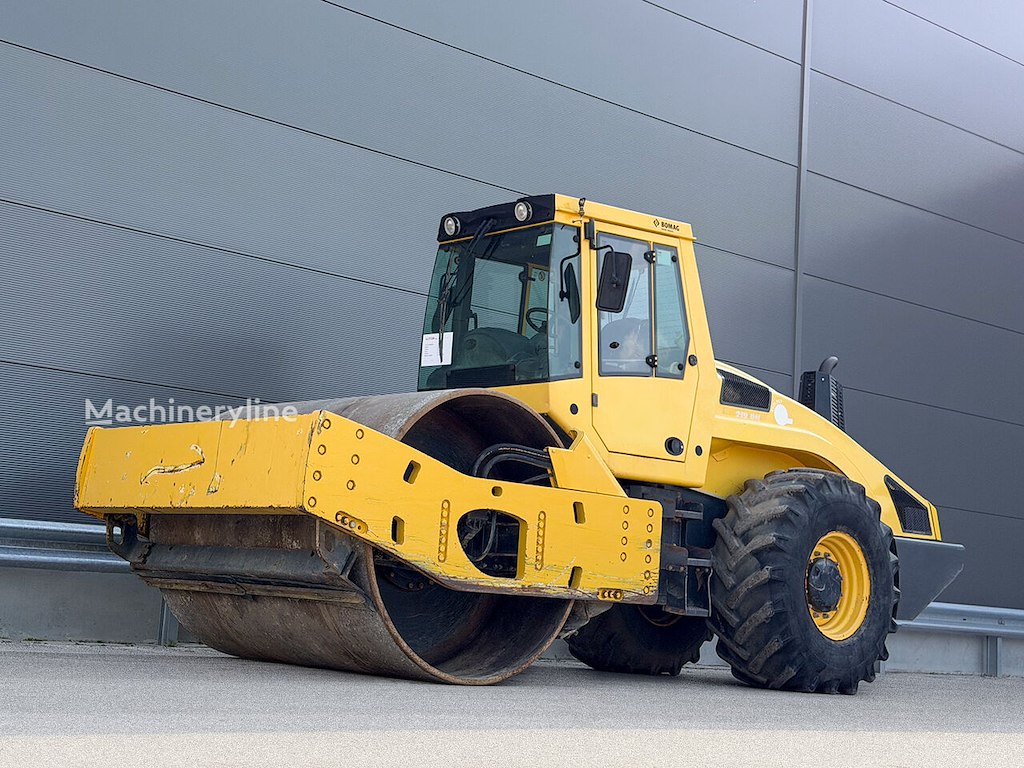 BOMAG BW 219 DH-4 kompaktor s jednim valjkom