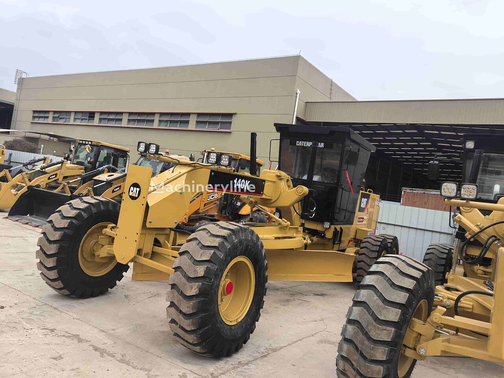 Caterpillar 140K grejder