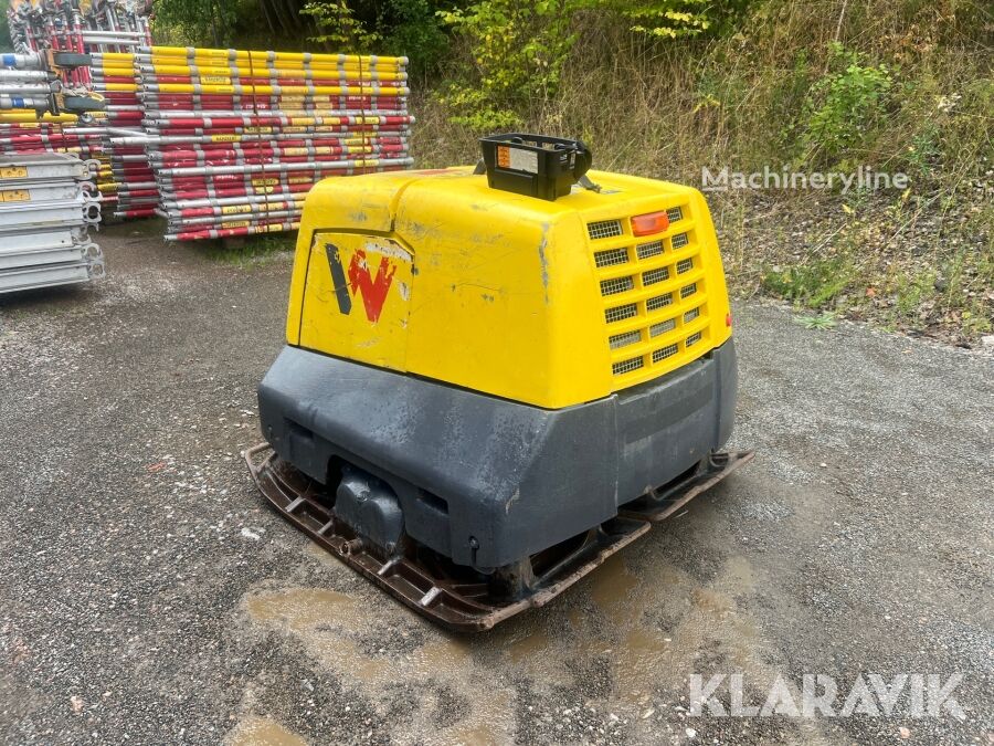 Prodaje se Wacker Neuson Dpu130 vibro ploču na aukciji