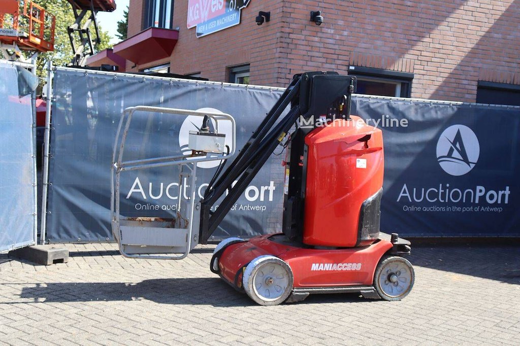 Prodaje se Manitou 100 VJR jarbolnu penjajuću platformu na aukciji