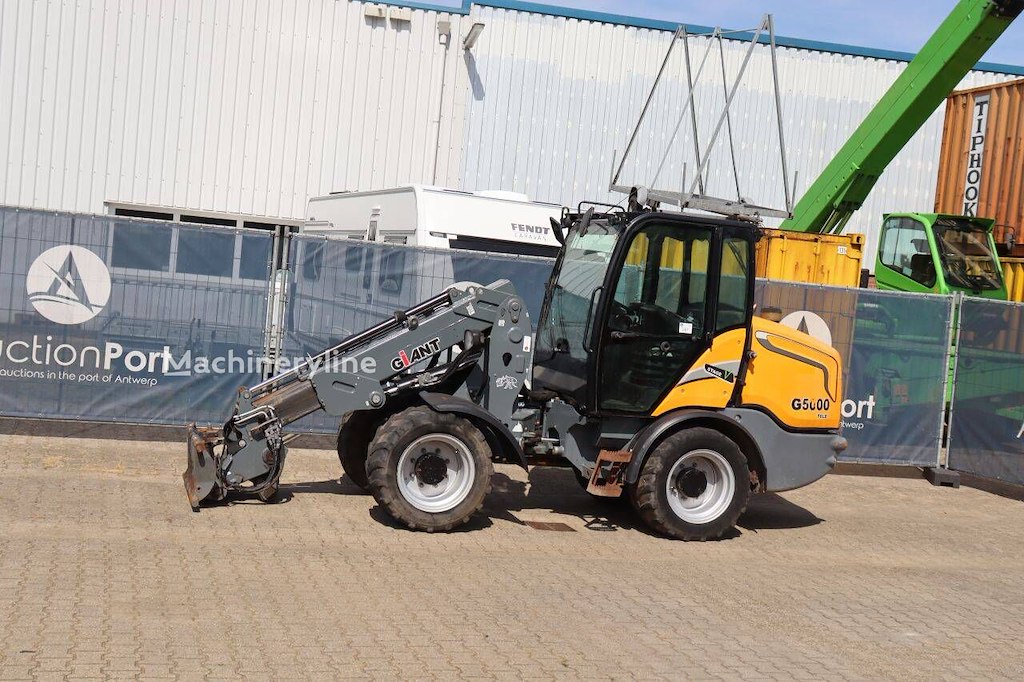 Prodaje se Giant G5000DC Tele prednji utovarivač na aukciji
