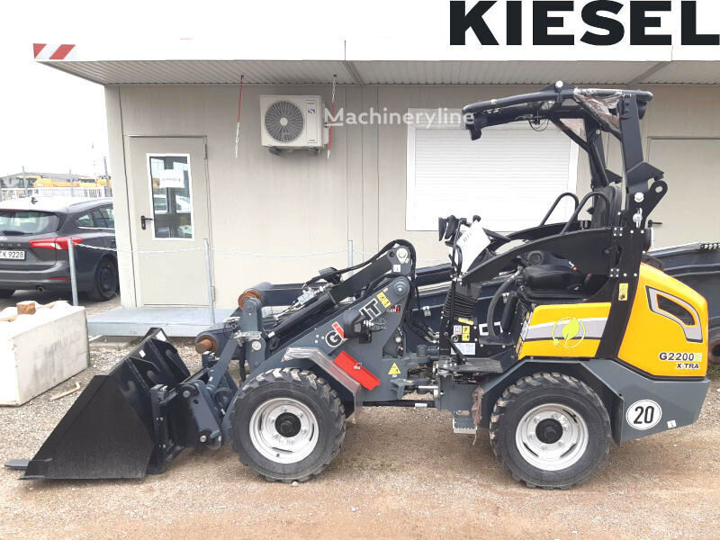 Giant G2200E X-Tra Elektro multifunkcionalni utovarivač