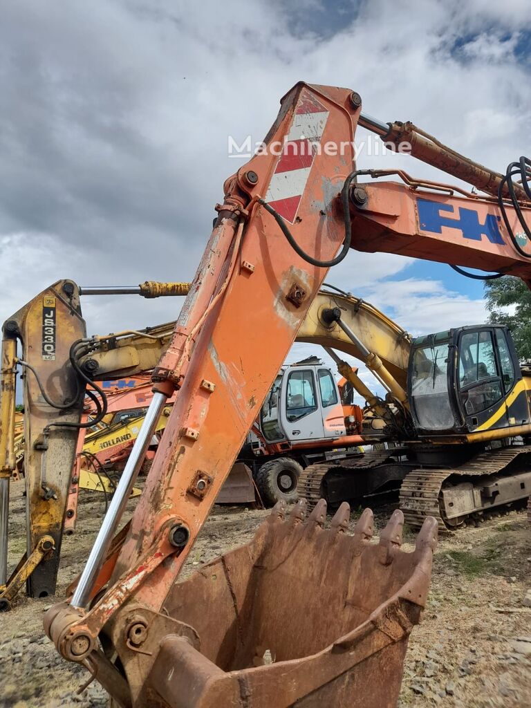 Hidraulični cilindar za Fiat-Kobelco EX 235 bagera