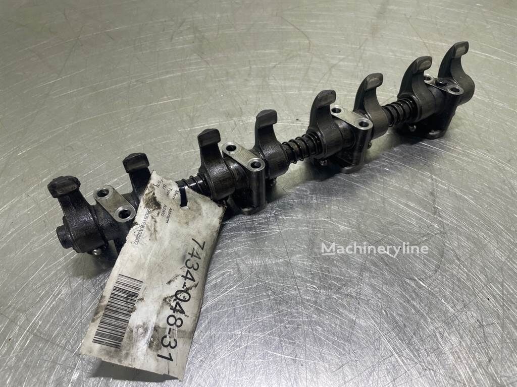 Ahlmann AS900-Cummins B3.3T-Rocker arm assembly osovina klackalice za prednjeg utovarivača