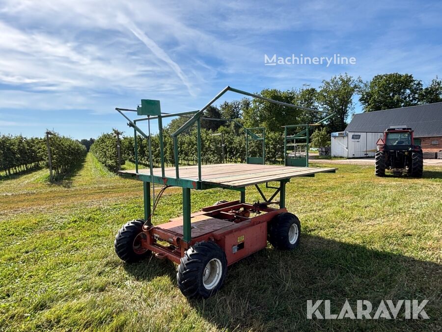 Prodaje se Elektrisk plattform kolica sa platformom na aukciji