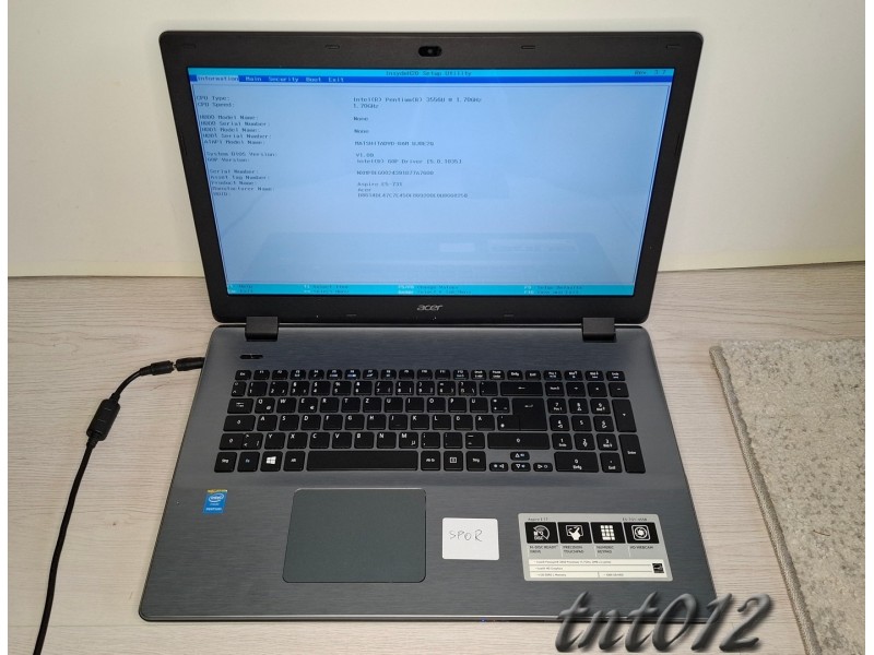 == ACER E5-731 = Pentium 3556U = 4Gb = 17,3 LED ==