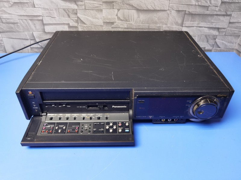 Panasonic NV-FS200EG High-End Super VHS video rekorder