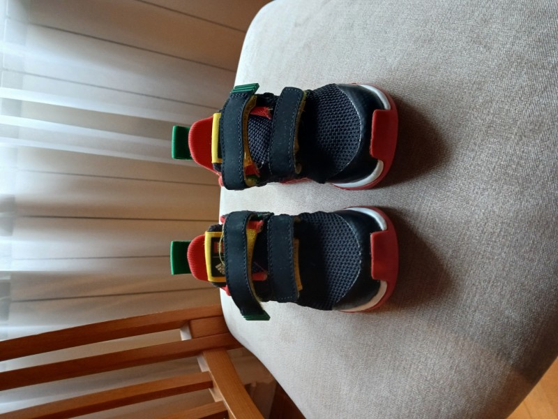 Adidas lego decije patike