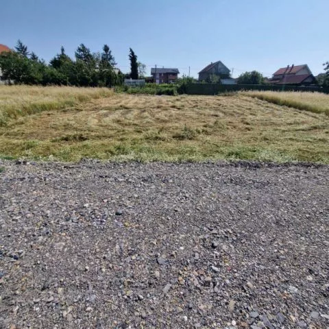 BARAJEVO-GRADJEVINSKI PLAC 5 ARI