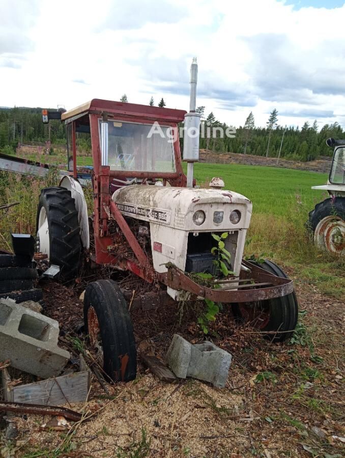 Prodaje se David Brown 880 traktor točkaš na aukciji