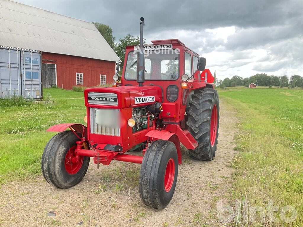 Prodaje se Volvo -BM T 800 B traktor točkaš na aukciji
