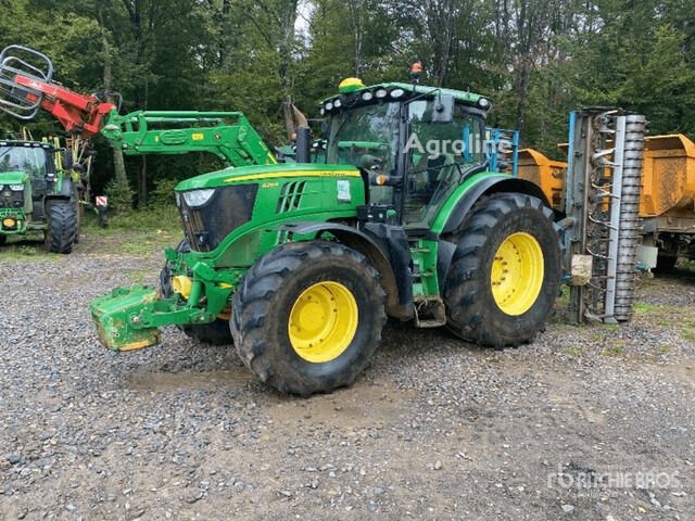 Prodaje se John Deere 6215R Auto Power traktor točkaš na aukciji