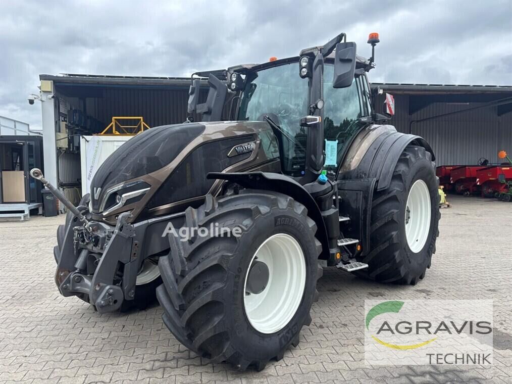 Valtra Q 245 1A9 Rückfahreinrichrung traktor točkaš