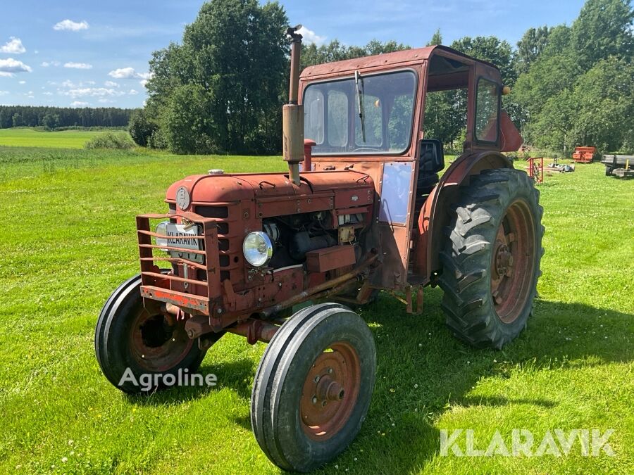 Prodaje se Volvo 350 traktor točkaš na aukciji
