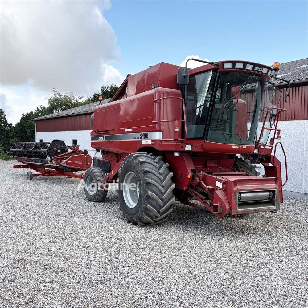 Prodaje se Case IH 2188 Axial-Flow kombajn za žito na aukciji