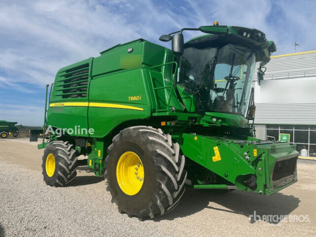 Prodaje se John Deere T660i kombajn za žito na aukciji