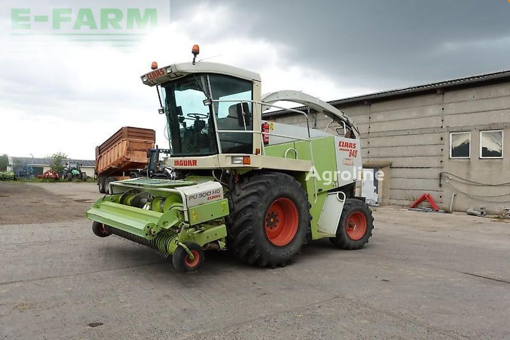 Claas 840 krmni kombajn