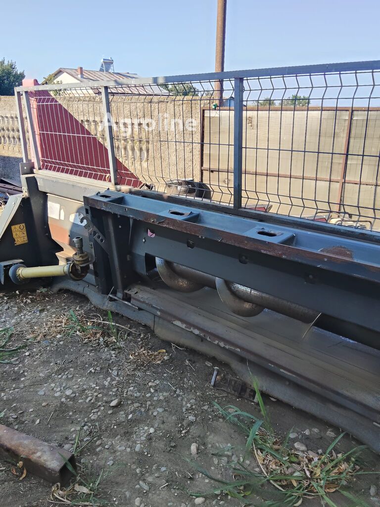 Olimac Drago SR6 žetelica za kukuruz
