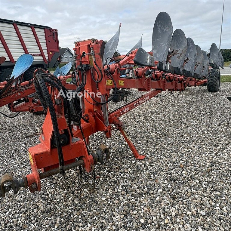 Prodaje se Kuhn Vari-Manager 8 furet / furrow reverzibilni plug na aukciji