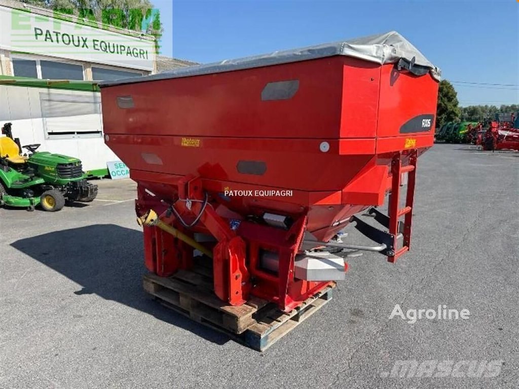 Kuhn axis50.1w nošeni rasipač