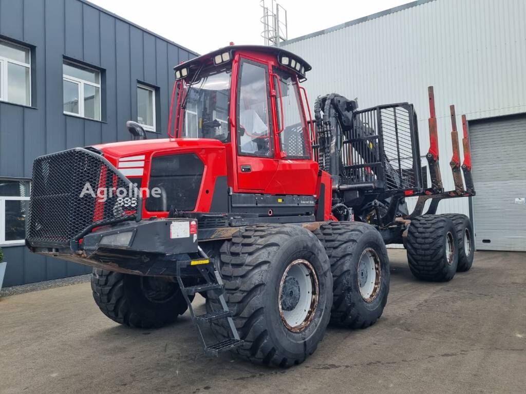 Komatsu 895 forvarder