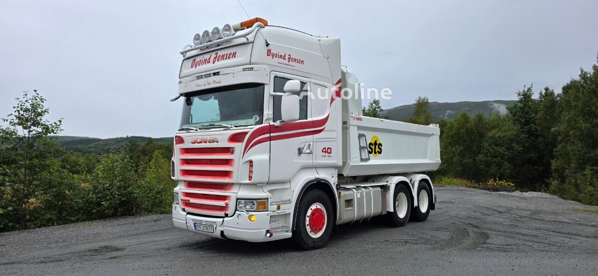Prodaje se Scania R560 LA6X2HNB kiper na aukciji