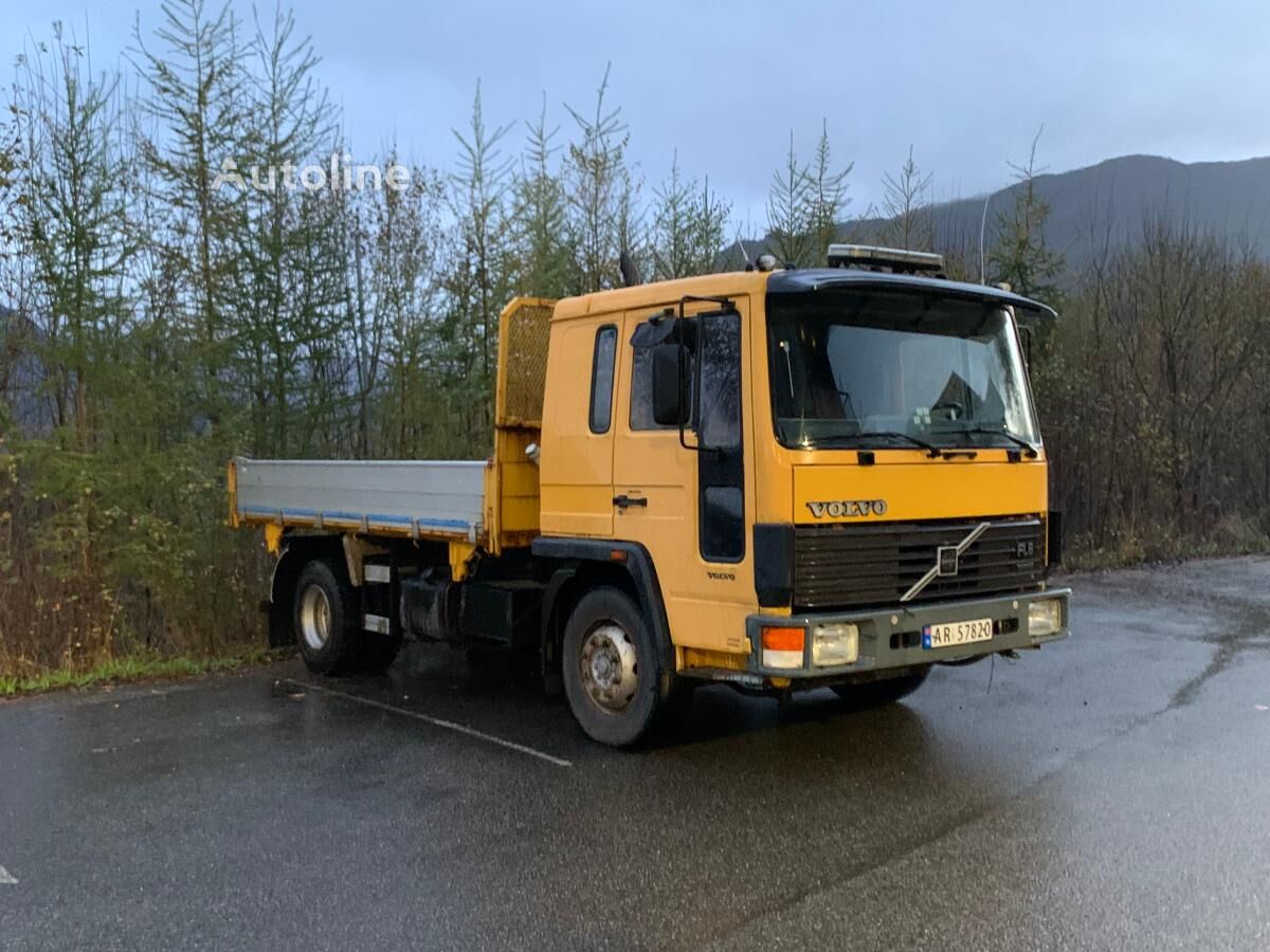 Prodaje se Volvo FL611 tippbil - 3 veis tipp - EU OK kiper na aukciji