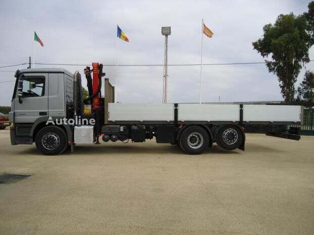 Mercedes-Benz ACTROS 27 41 kamion s ravnom platformom