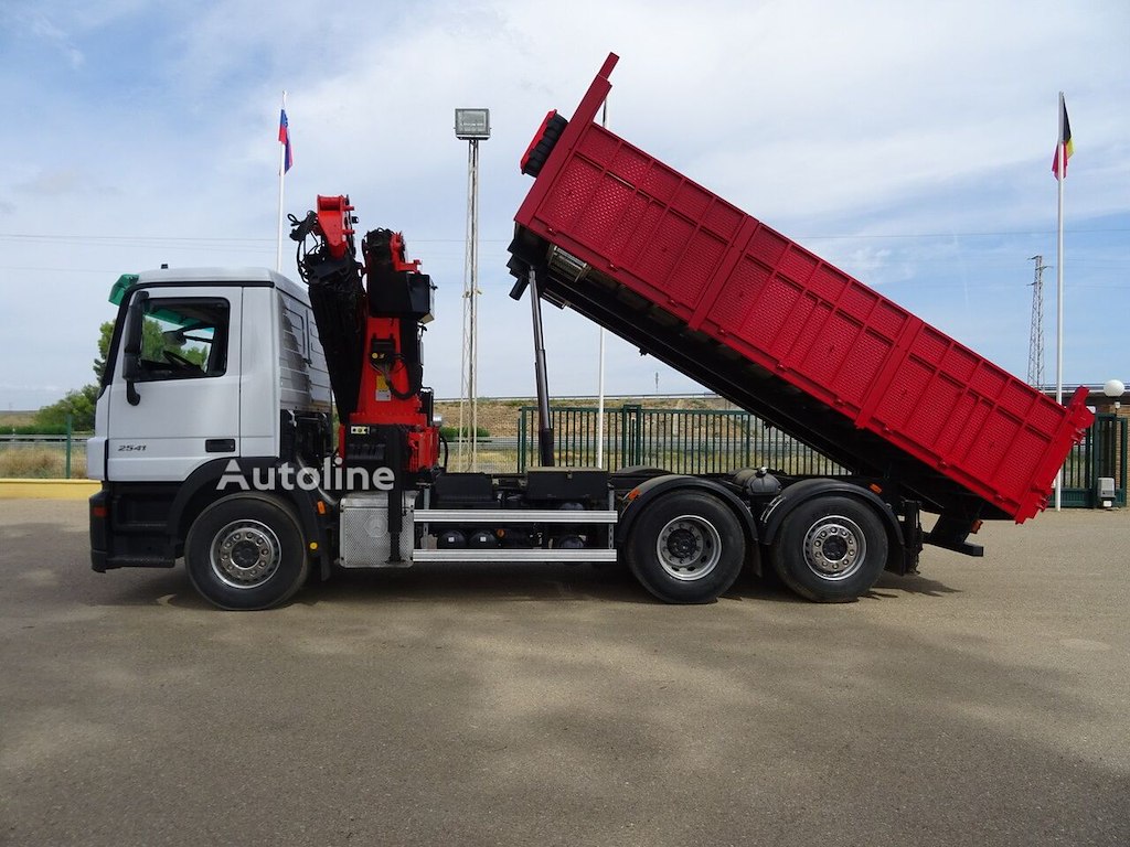 Mercedes-Benz ACTROS 25 46 kamion s ravnom platformom
