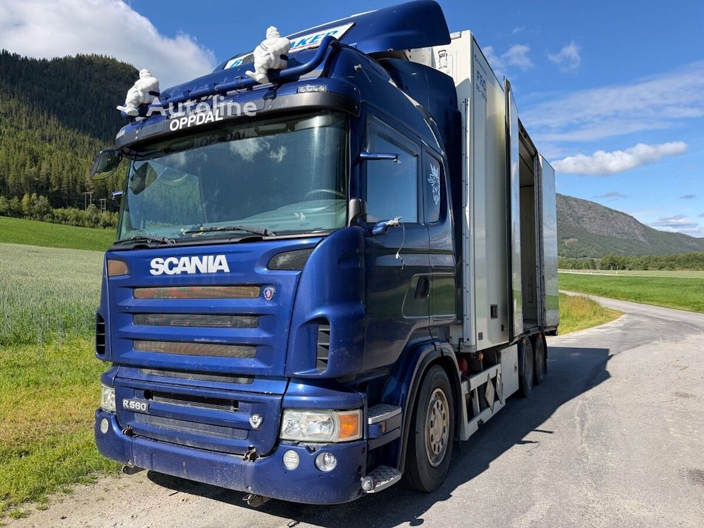 Prodaje se Scania R 560 kamion furgon na aukciji