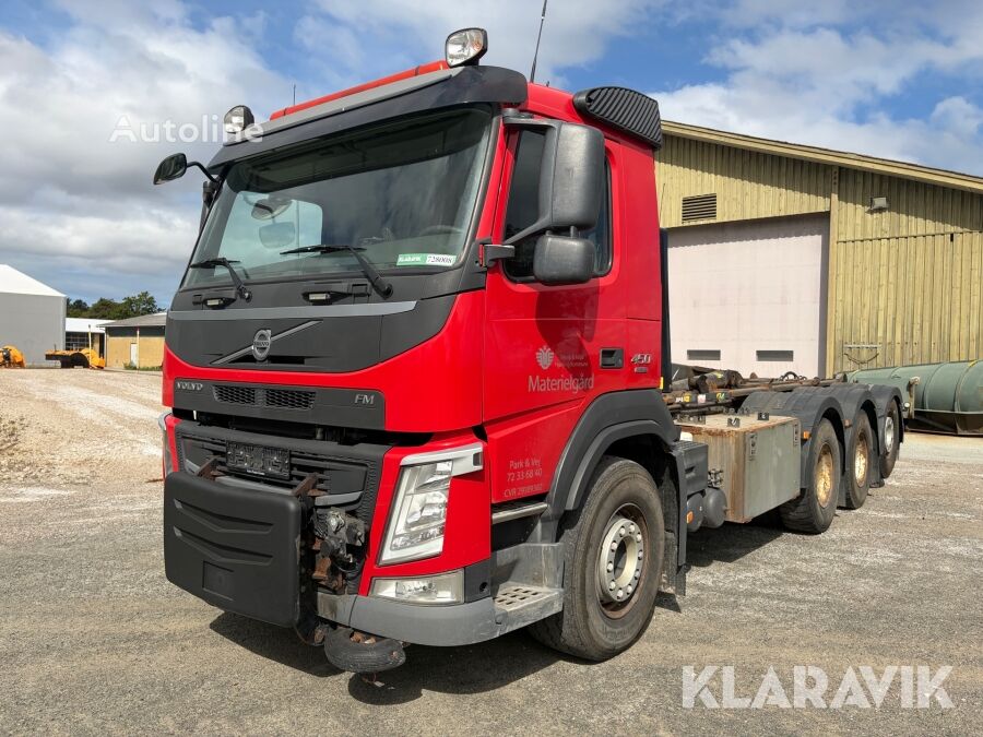 Prodaje se Volvo FM 450 rol kiper sa kukom na aukciji