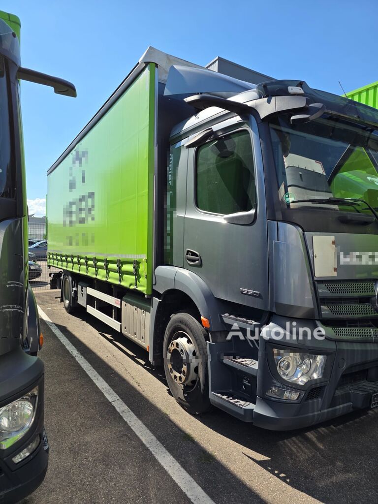 Mercedes-Benz Actros 1830 kamion s ceradom