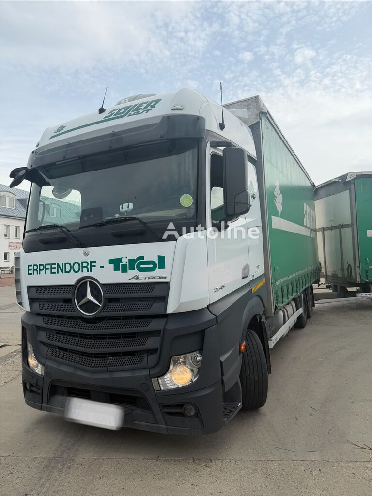 Mercedes-Benz 2545 kamion s ceradom + prikolica sa ceradom