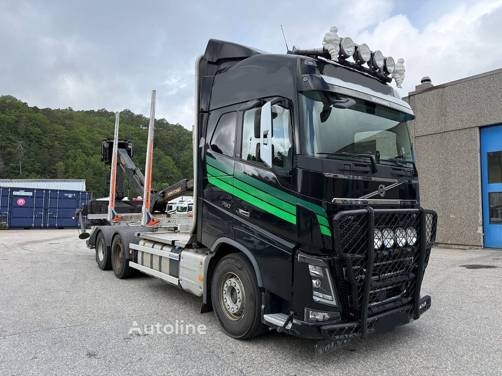 Volvo FH 750 kamion za prevoz drva
