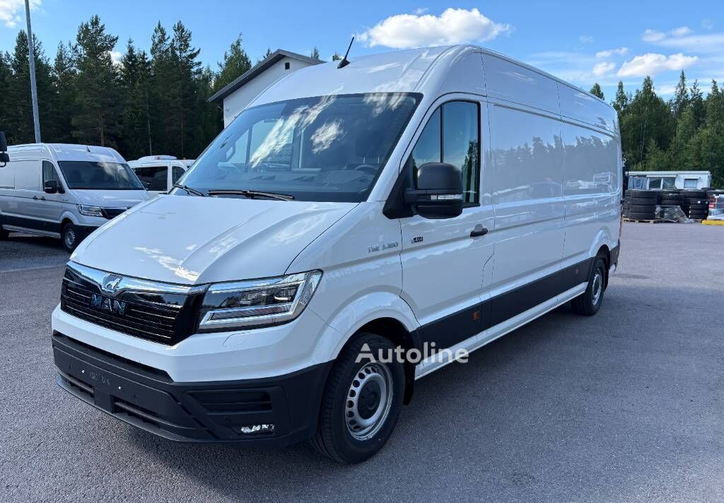 Novi MAN TGE 3.180 minibus furgon