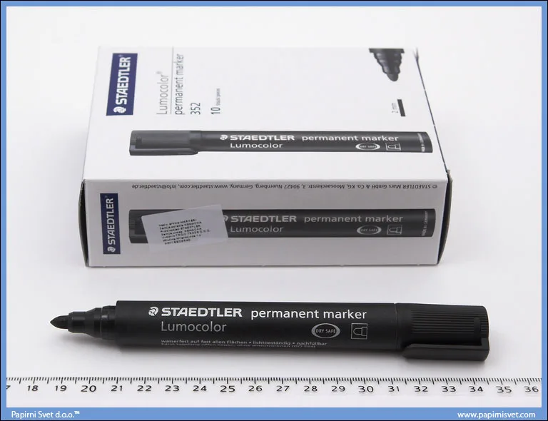 Marker Crni
